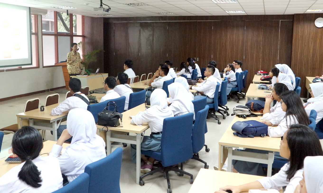 Kunjungan siswa-siswi dari SMAIT Agam Cendekia Sumatera Barat dan SMAN ...