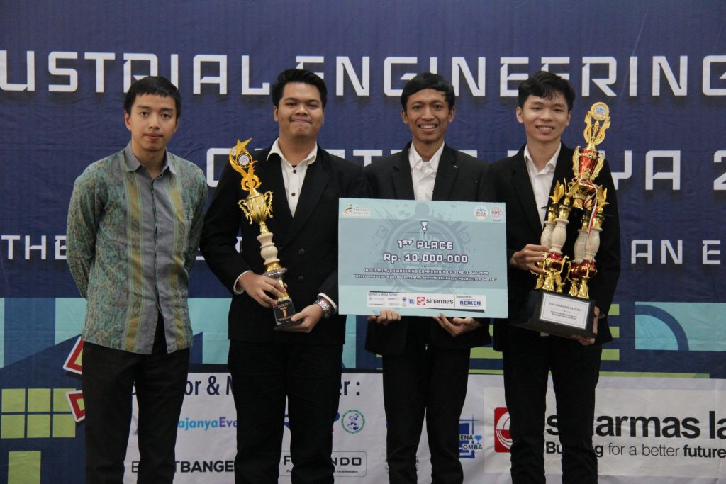 Tiga Mahasiswa ITB Juara 1 Lomba Industrial Engineering Competition – FAKULTAS TEKNOLOGI INDUSTRI
